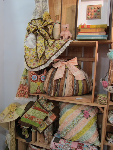 Basic Grey Curio Quilt Pattern